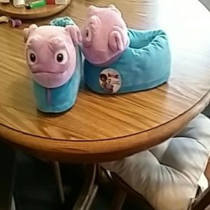 happy feet | Shoes | Happy Feet Slippers Nwt | Poshmark